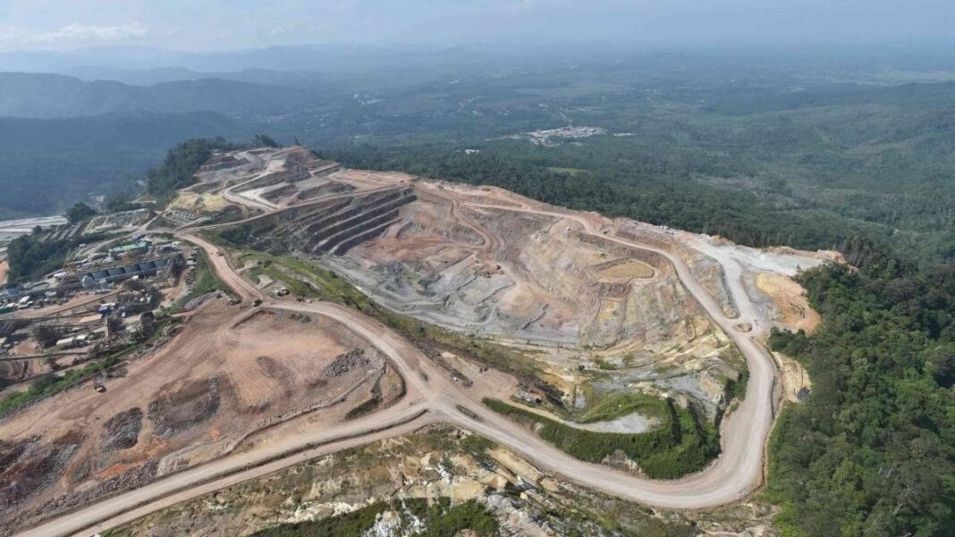 Kenapa Ya Jalan Tambang Engga Diaspal? Ini Jawabannya..